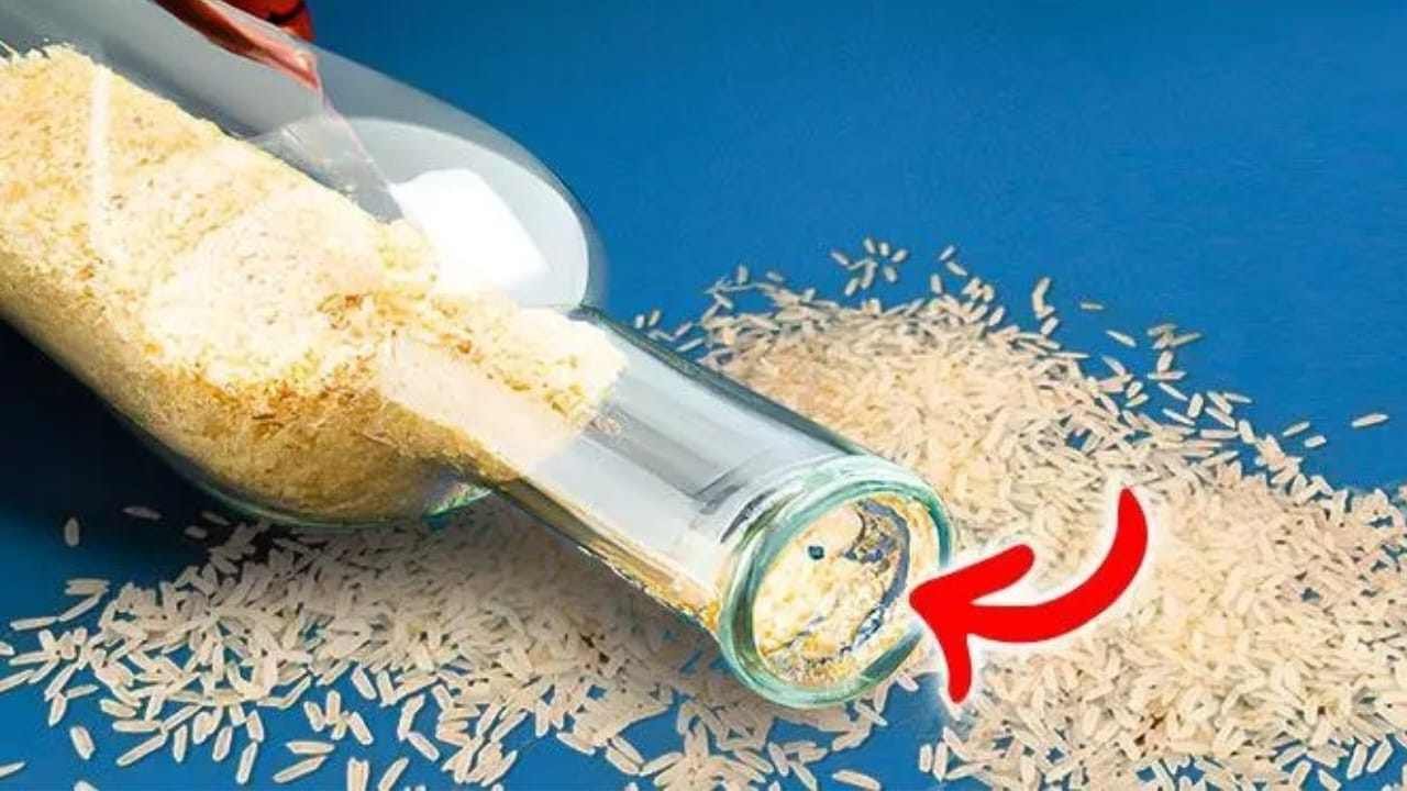 REMPLIR UNE BOUTEILLE DE VIN AVEC DU RIZ, L'ASTUCE DU PASSÉ QUI REND LA ...